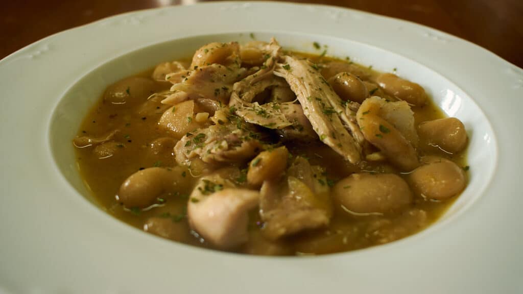 Fabes con Pitu Caleya - Eating Asturias